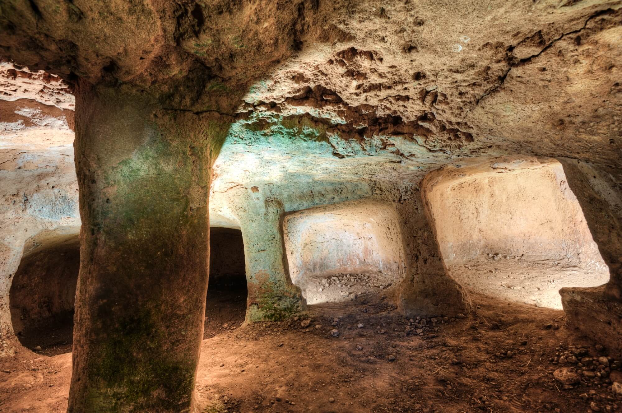 Necropoli di Anghelu Ruju | Alghero Experience