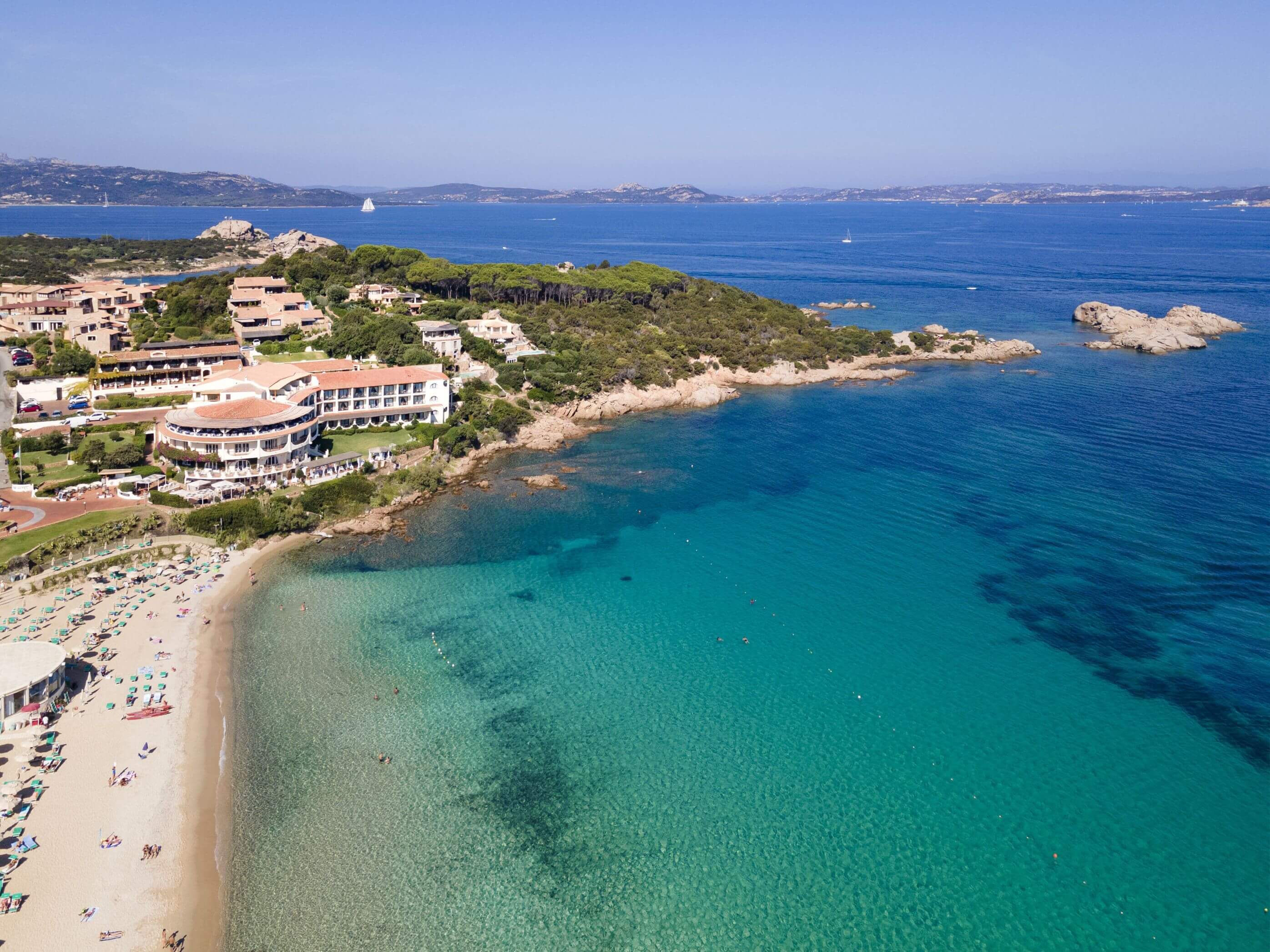Club Hotel - Official Site - Baja Sardinia