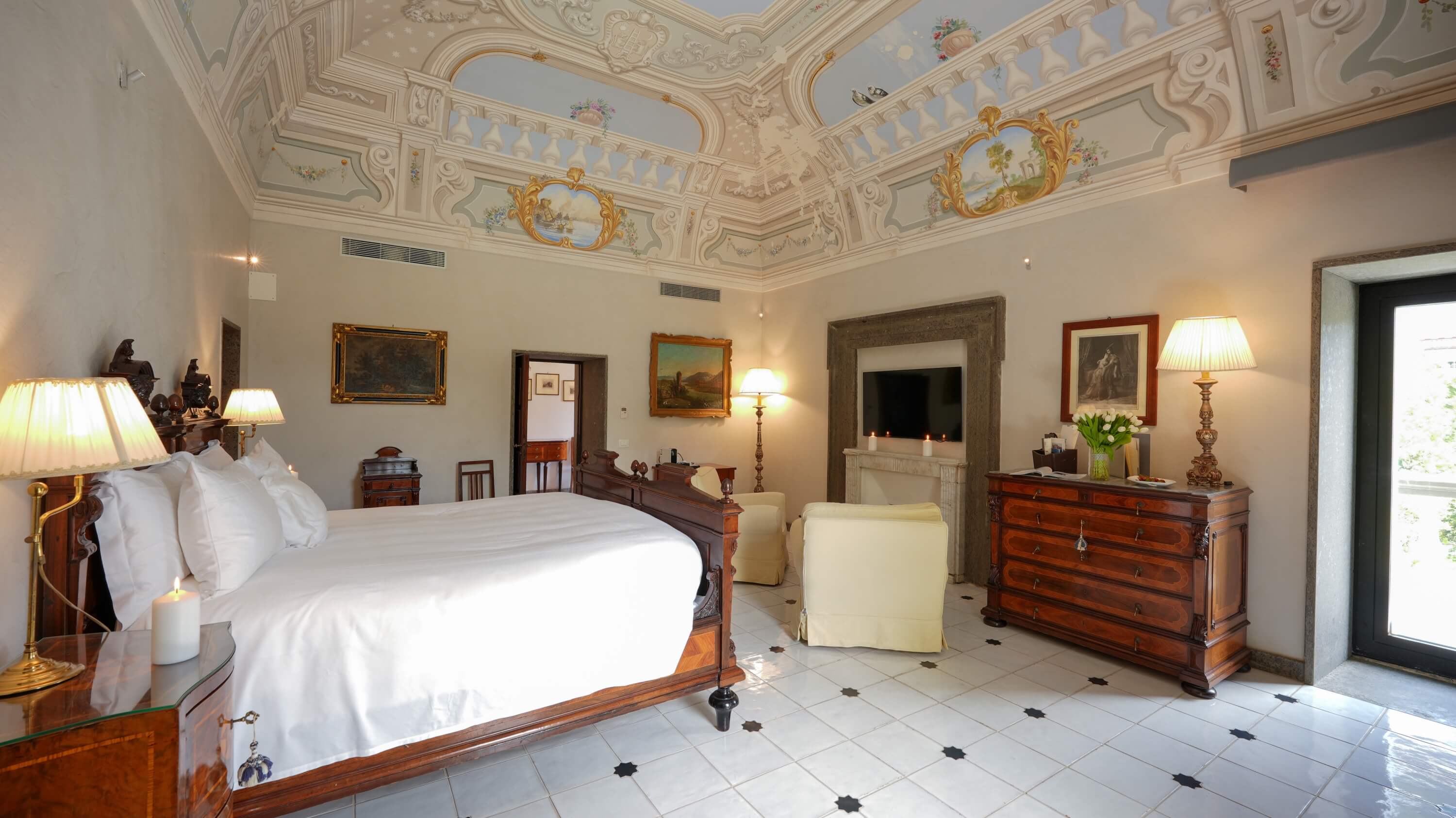 Historical Suite, a plunge into the past | La Cocumella