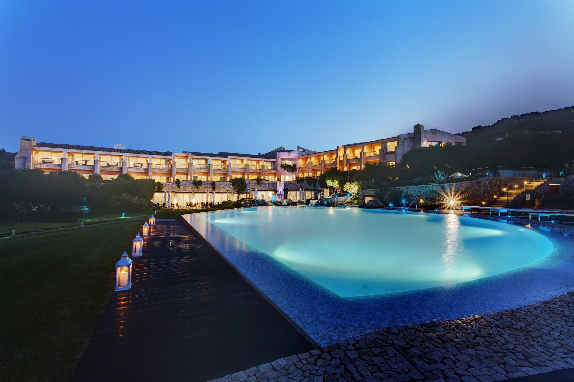 Pool & Beach | L’Ea Bianca Luxury Resort