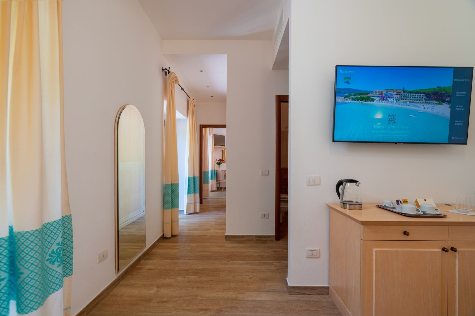 Junior Suite with view over the pine forest | Hotel dei Pini 4*