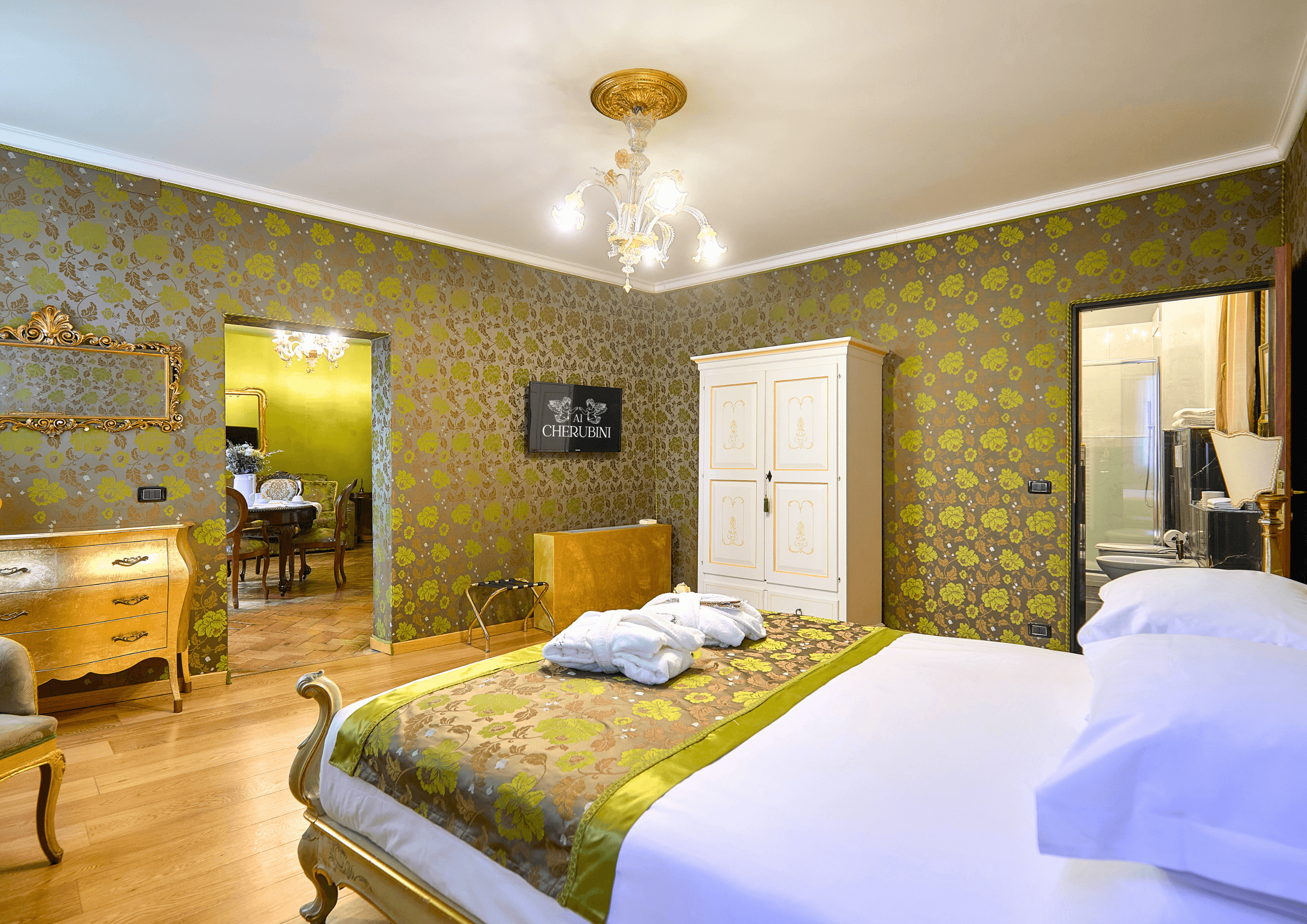 Elegant and Romantic Suite - Ai Cherubini Venice